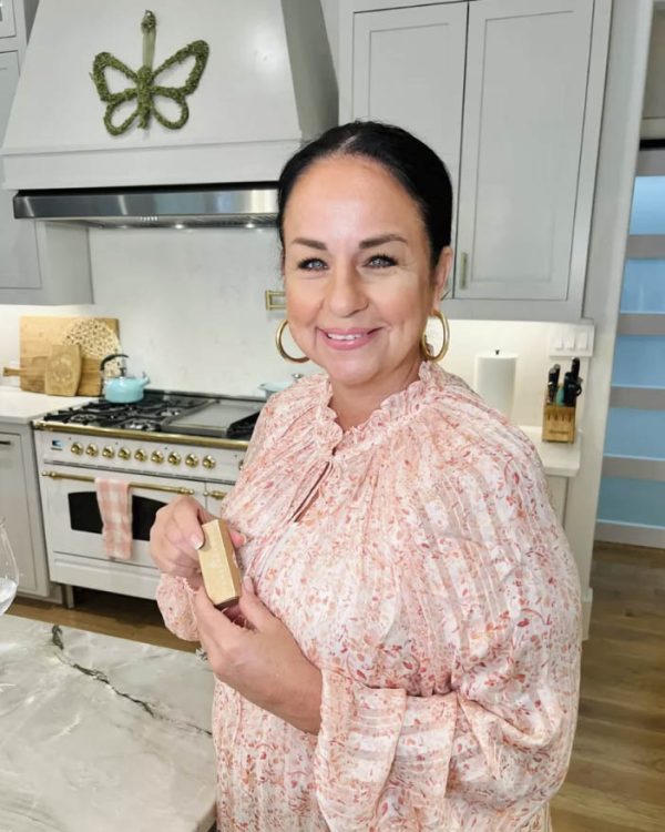 About | Carla Shellis Ministries